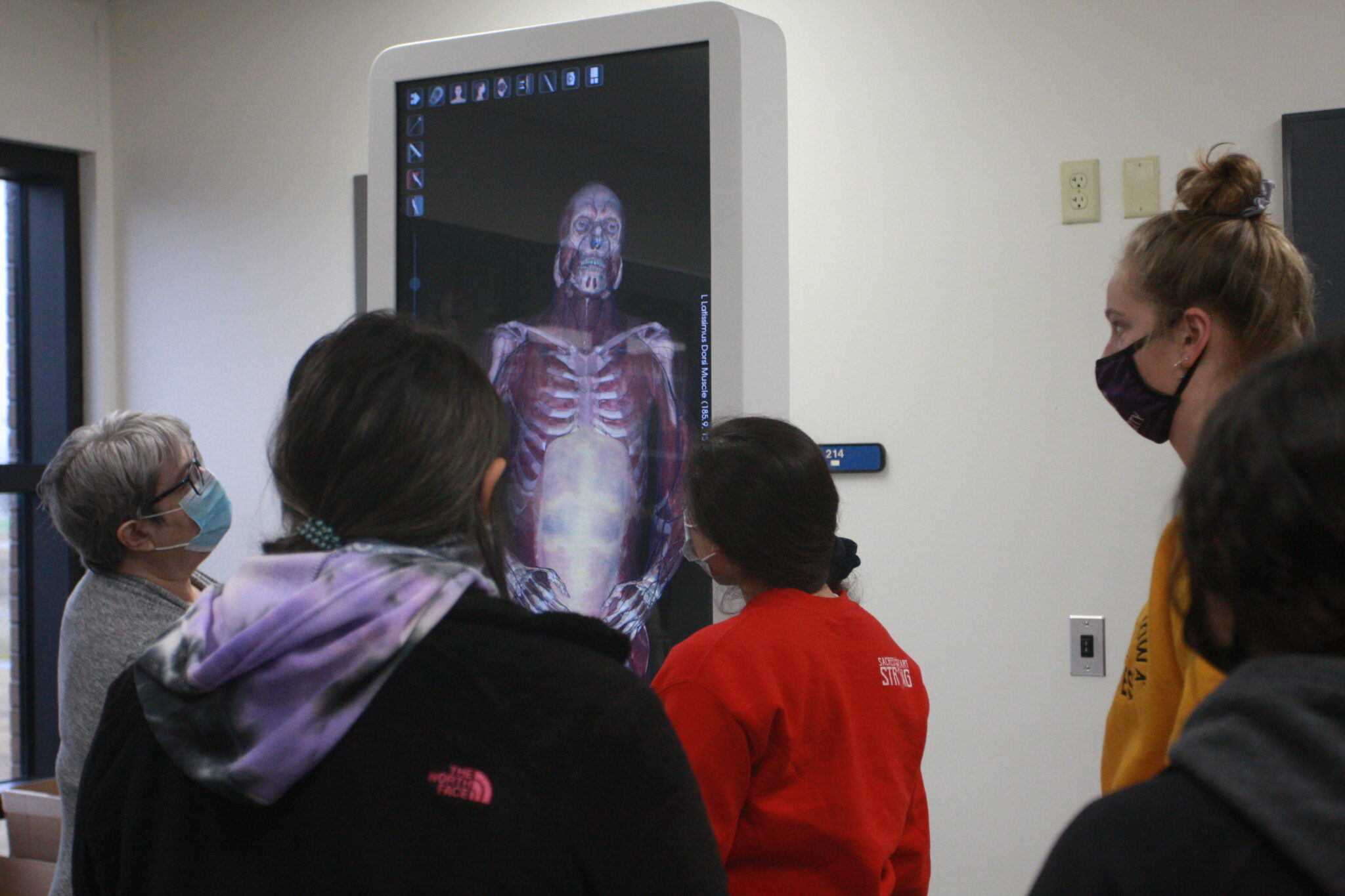 DC3 Science Lab Adds Virtual Cadaver Table - Dodge City Community College