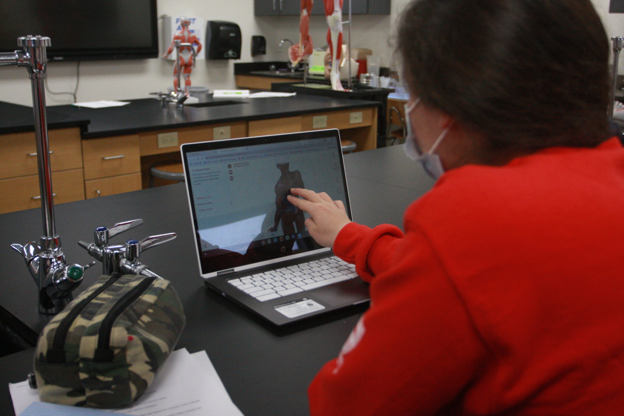 DC3 Science Lab Adds Virtual Cadaver Table - Dodge City Community College